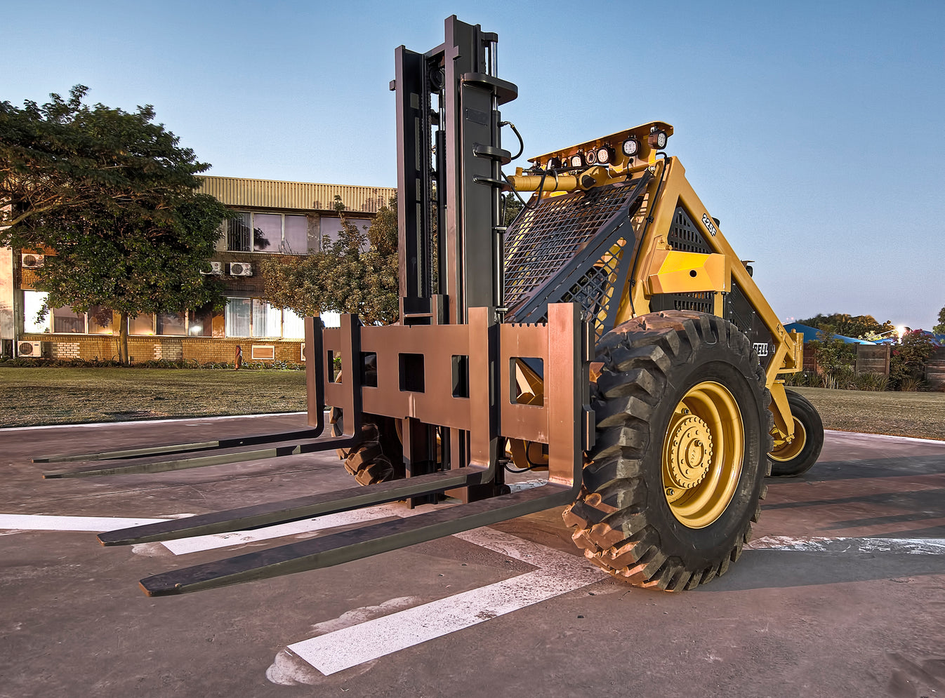 TRI-WHEELER,LOGGER,225F – Edge Equipment Specialists